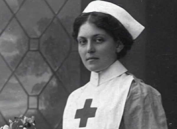 Violet Jessop Lived Through Three Shipwrecks, Including The Titanic ...